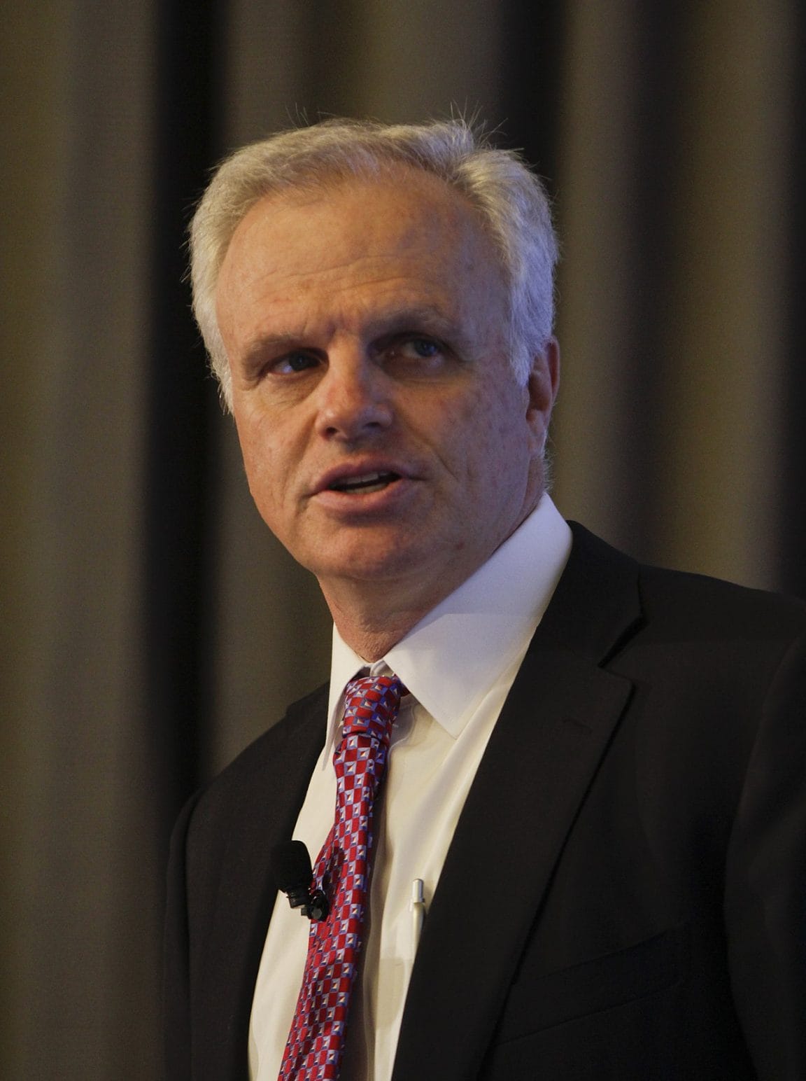 Meet David Neeleman: The Guy Who Made His Millions Starting Airlines