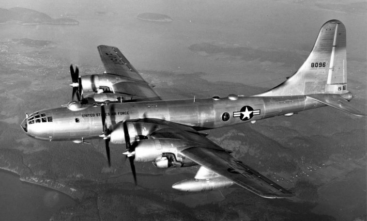 Lucky Lady II: The B-50 That Flew The First Non-Stop Around-the-World ...