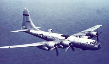 Lucky Lady II: The B-50 That Flew The First Non-Stop Around-the-World ...