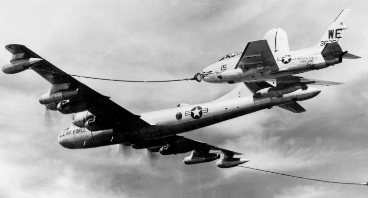 Lucky Lady II: The B-50 That Flew The First Non-Stop Around-the-World ...