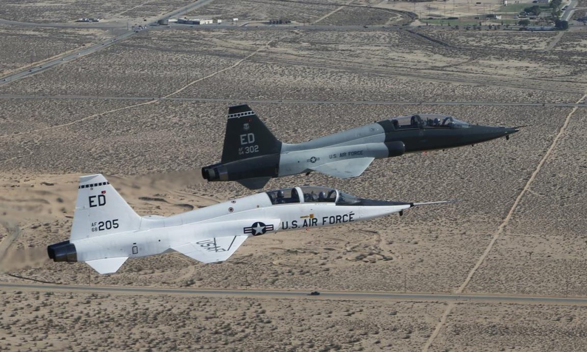 Talon: The World's First Supersonic Jet Trainer Has Aged Gracefully