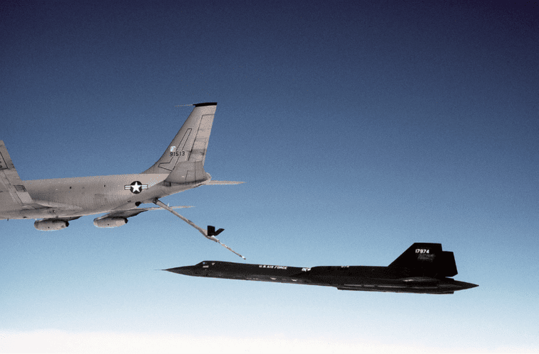 Col Yielding Flew A SR-71 Across The US In An Hour