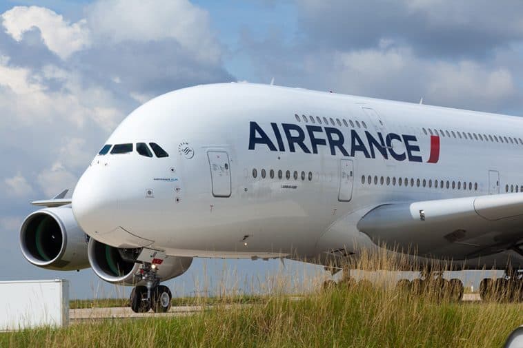 UPDATED: Air France A380 Lands Safely After Uncontained Engine Failure ...