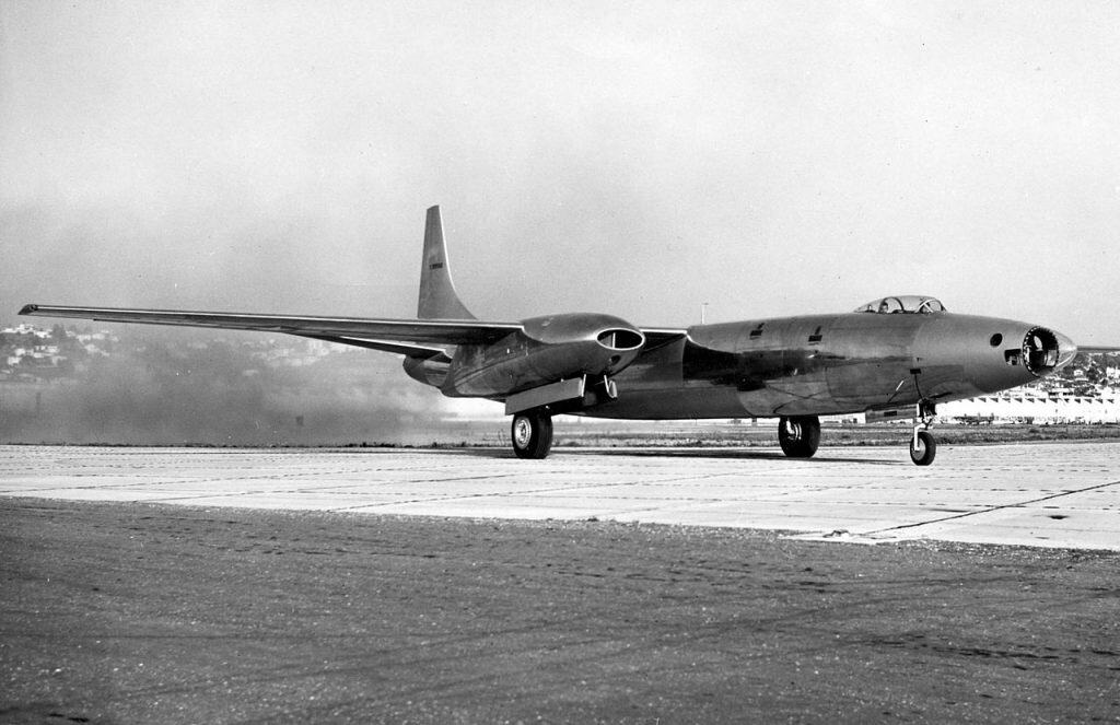 Shapely XB-46 Bomber Looked Great But Looks Weren't Enough To Make It A ...