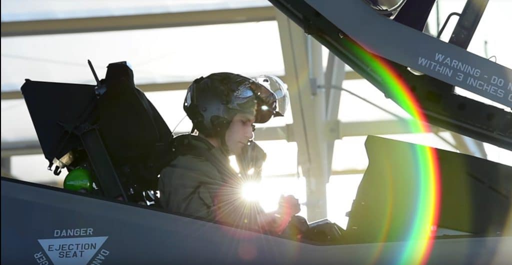 Six Lieutenants Graduate From F-35 Training To Become USAF's Youngest ...