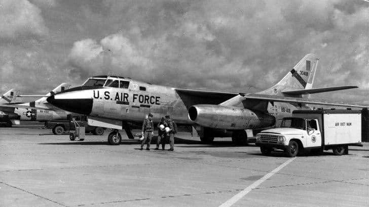 B-66 Destroyer: The Bomber That Never Actually Dropped A Bomb