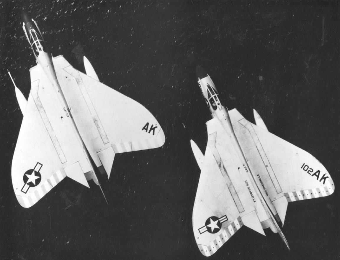 The Skyray: This Manta-Winged Fighter Was The Last For Douglas