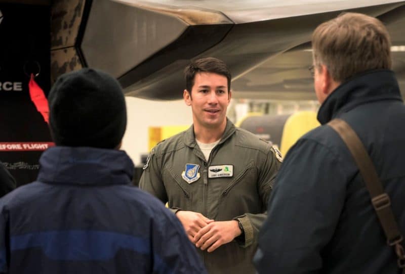 Air Force F-22 Raptor Demo Team Announces New Pilot