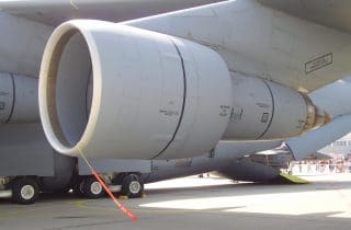 WATCH And LISTEN To The C-5 And That Fine TF-39 Whine