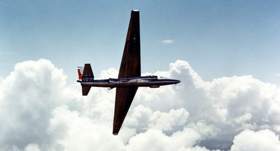 Get High With This Jaw-Dropping Cockpit View From A U-2 Flight At ...