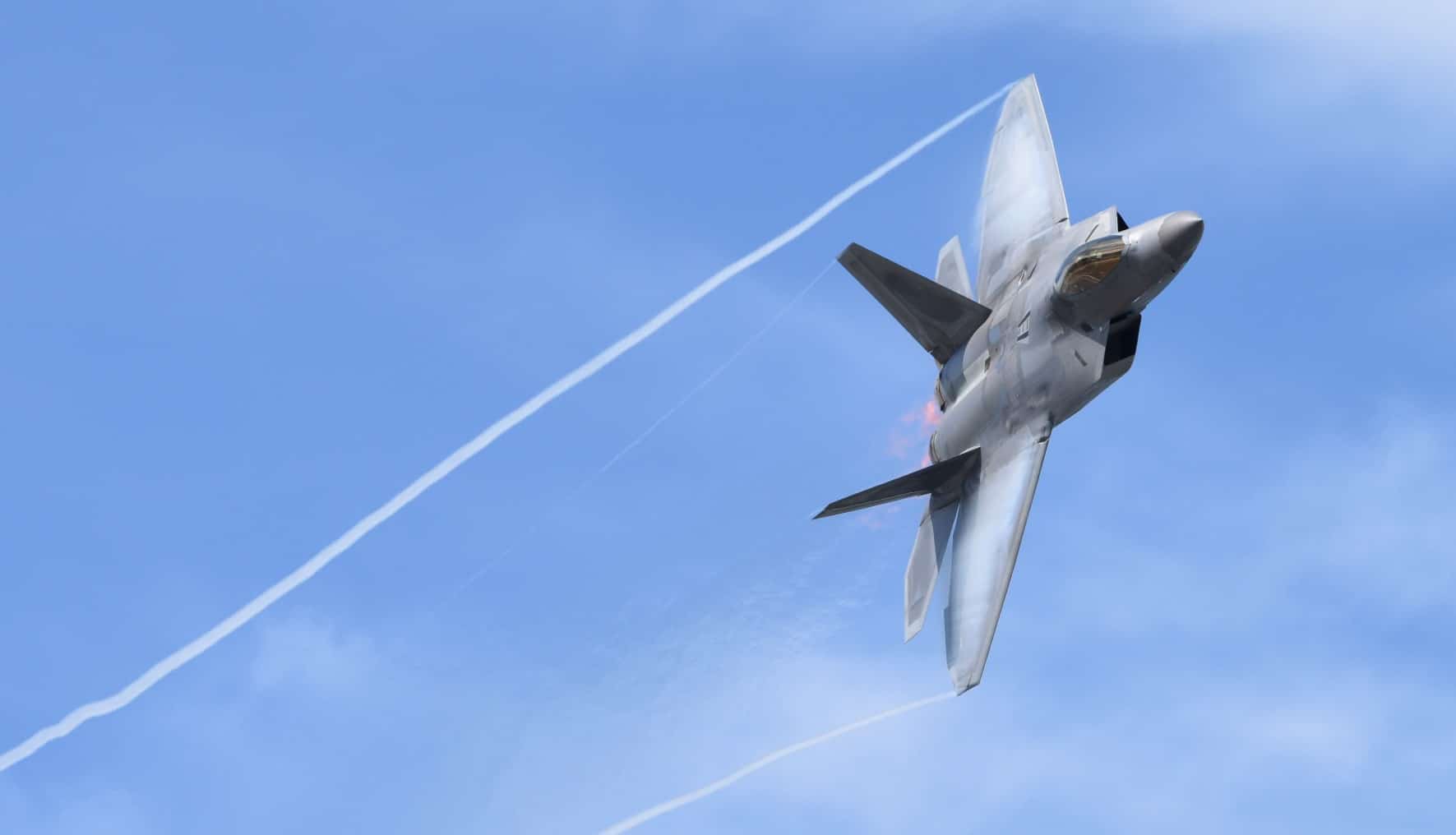 Mach Loop Never Ceases To Amaze...Watch Both The Pilot And Avgeek's ...