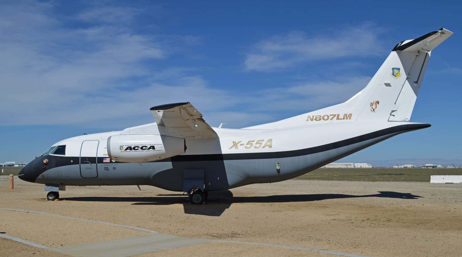 The Carbon Comet: Lockheed's X-55A Carbon Fiber Airlifter