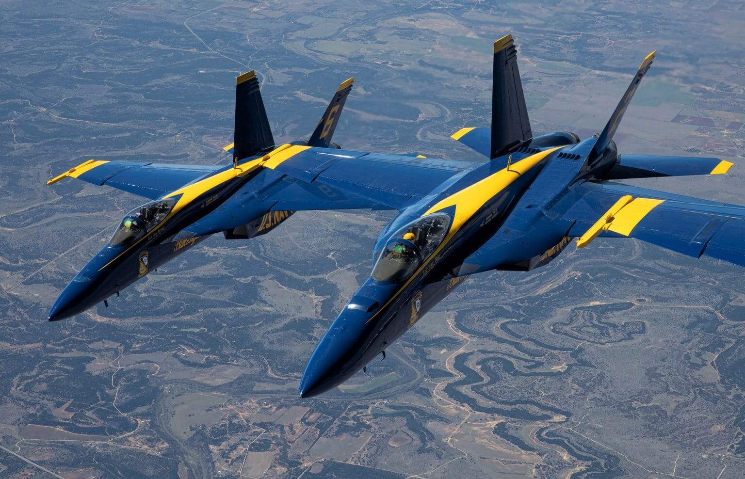 Blue Angels Super Hornets, Air Force F-22 To Headline Sun 'n Fun