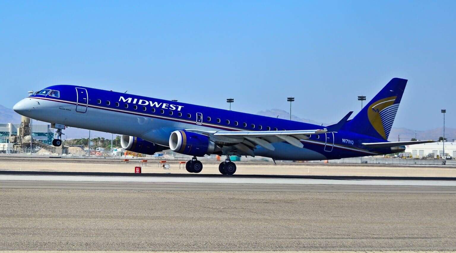 Midwest Express: The Rise And Fall Of The Best Care In The Air