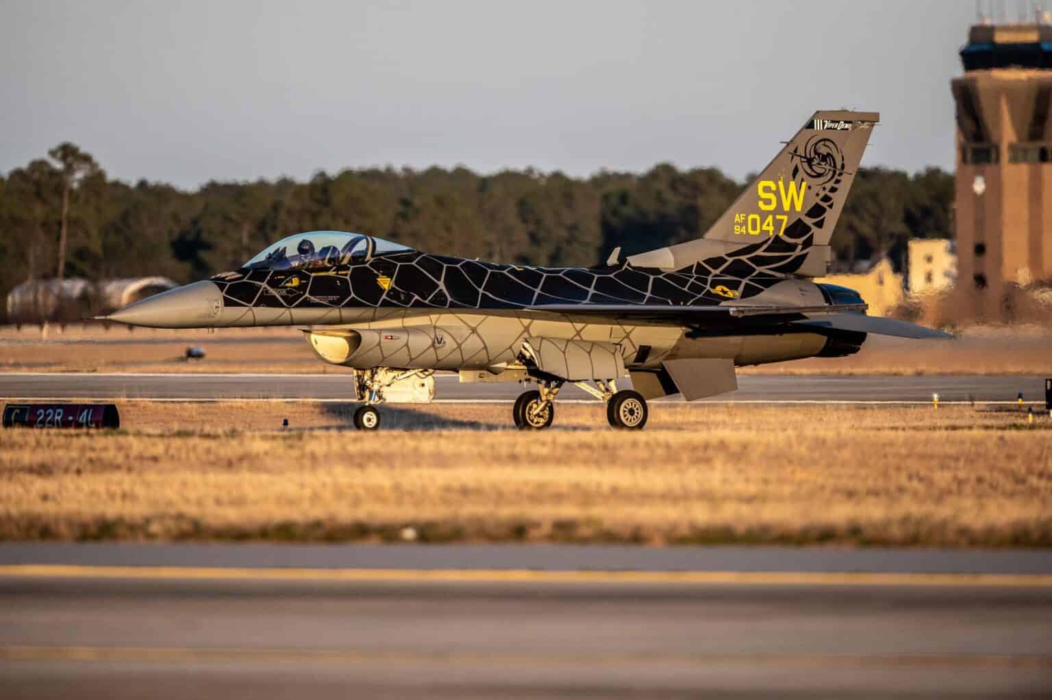 WATCH: F-16 Demo Team Viper Performs In The Heartland