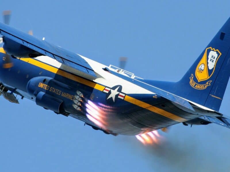 Watch: Threshold: The Blue Angels Experience Immerses You in Blue