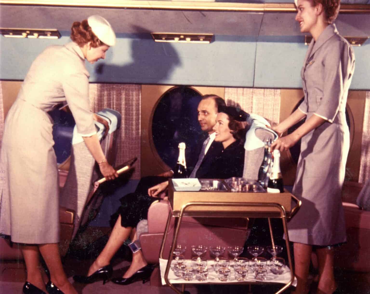 1955: America Welcomes The Viscount, The World's First Turboprop Airliner