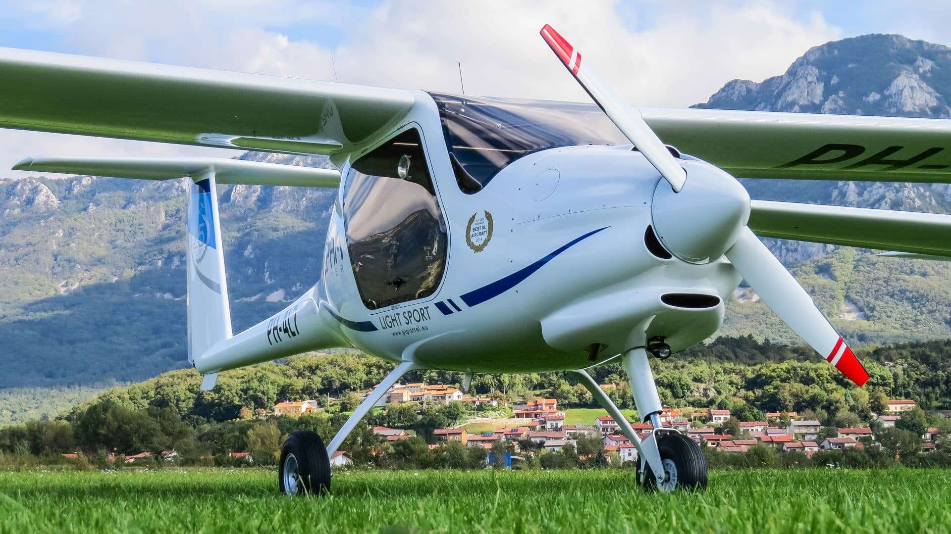 A Chat With Mesa Airlines CEO On The Pilot Shortage, Building Hours ...