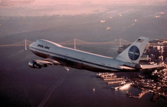 Atlas Air Draws Queen’s Crown In The Sky With Boeing’s Last 747