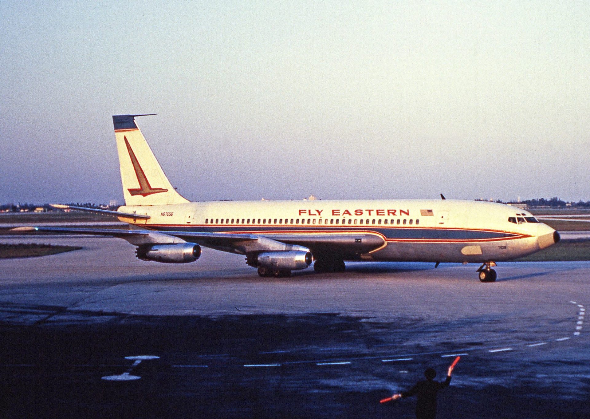 The Wings Of Man: Eastern Air Lines In The 1960s