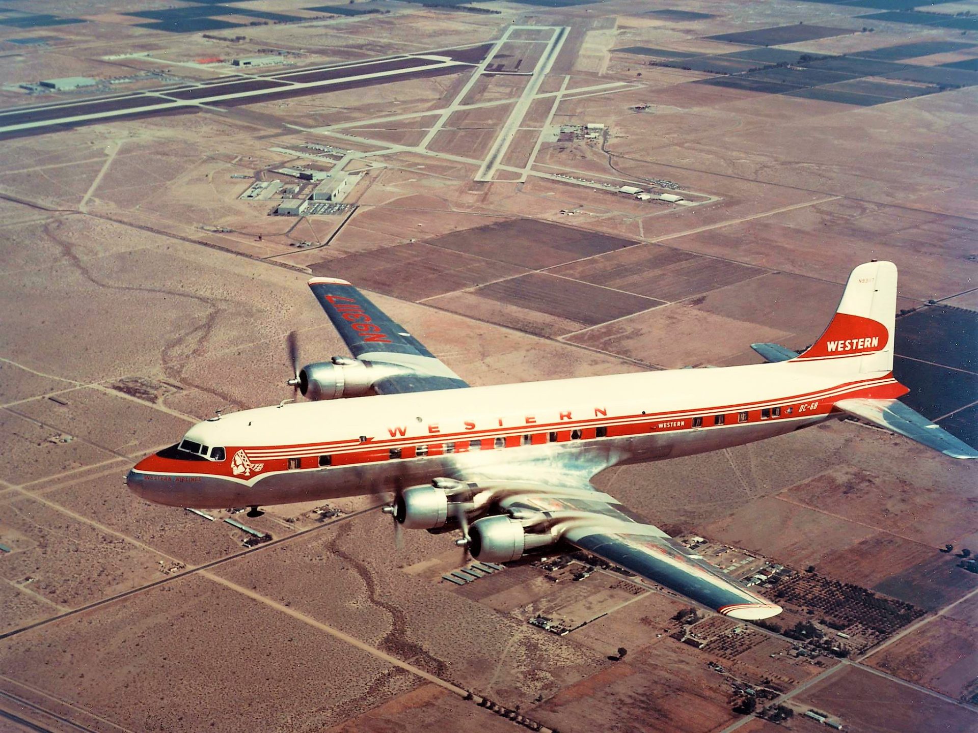 1955: America Welcomes the Viscount, the World's First Turboprop Airliner