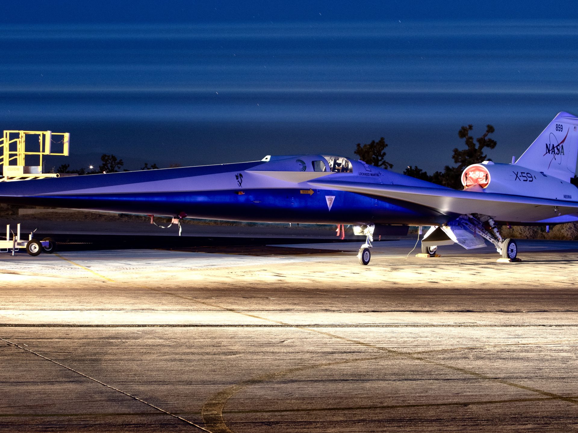 Surprise! One More American Airlines Mad Dog Flight Today