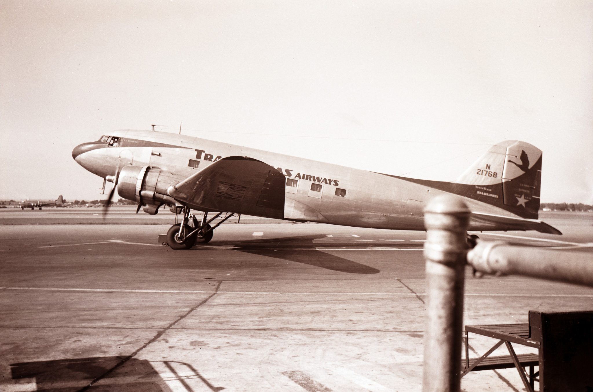 Trans-Texas Airways: Route Of The Starliners