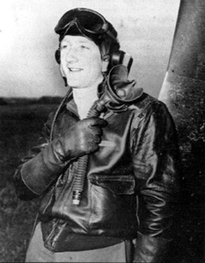 P-51 Restoration Honors Aircraft And Triple Ace Pilot Ken Dahlberg