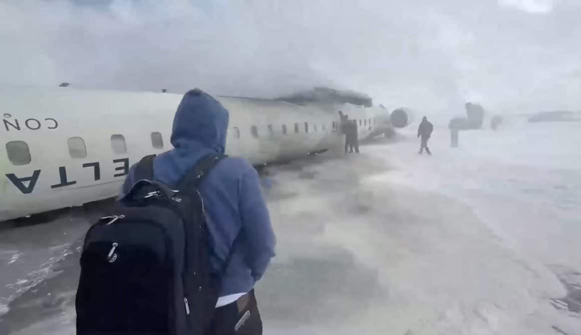 FAA Issues Safety Alert: Time To Get Serious About Bags In Emergencies